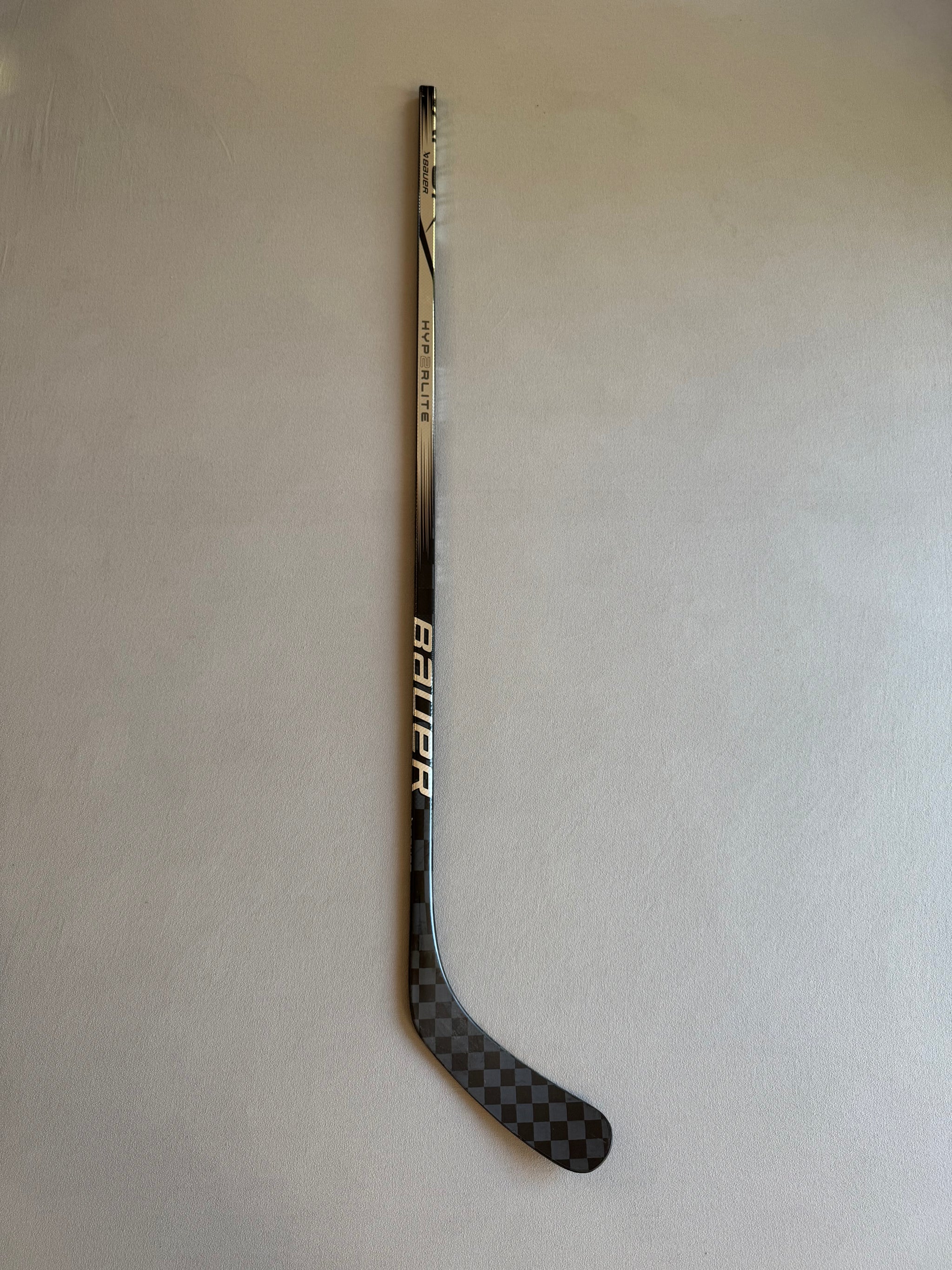 Like New Silver Bauer Vapor Hyperlite 2 Left Hand 82 Flex P92 Pro Stoc